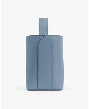 Cuyana Linea Bucket Bag - Azure
