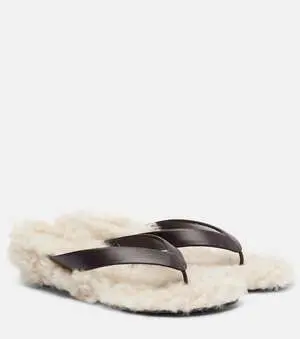 Le Monde Beryl Shearling-trimmed Leather Thong Sandals - Brown