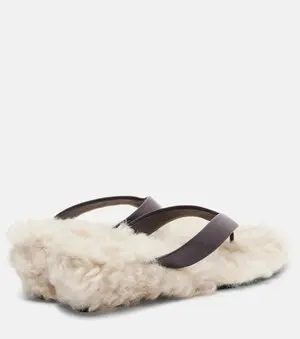 Le Monde Beryl Shearling-trimmed Leather Thong Sandals