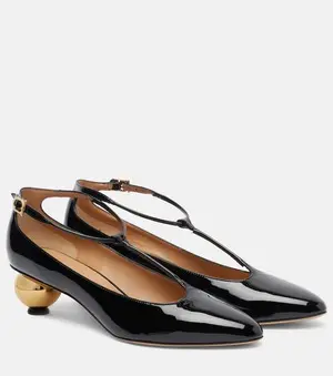 FERRAGAMO Tania 40 Patent Leather Pumps - Black