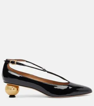 FERRAGAMO Tania 40 Patent Leather Pumps - Black