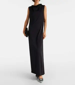 Manolo Blahnik Maysale 50 Pumps