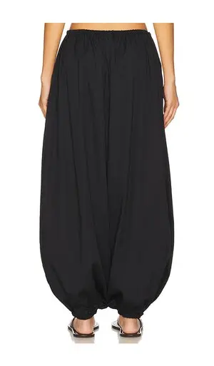 LOVERS AND FRIENDS Emilia Pant