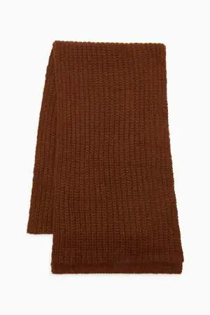 Ulla Johnson Lucie Alpaca Knit Scarf Walnut - Mahogany