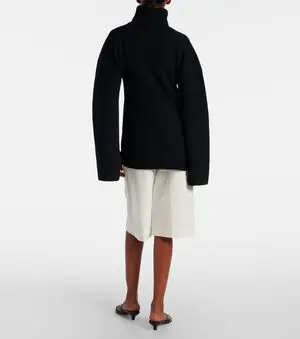 TOTEME Ribbed-knit Wool Turtleneck Sweater - Black