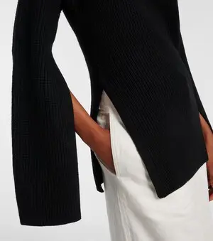 TOTEME Ribbed-knit Wool Turtleneck Sweater - Black