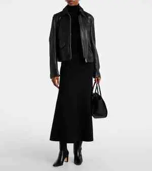 Manolo Blahnik Ofaralo Leather Ankle Boots - Black