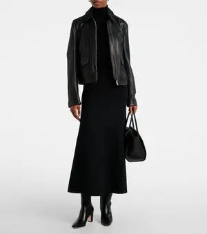 Manolo Blahnik Ofaralo Leather Ankle Boots - Black