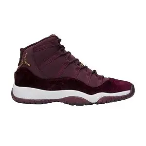 JORDAN 11 Retro Sneakers - Red