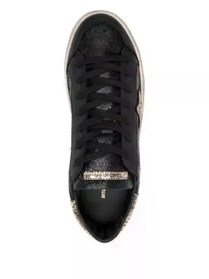AMA-BRAND Leather Star Sneakers