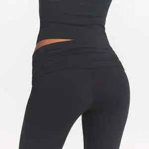 SKIMS Foldover Capri In Cotton Jersey - Soot