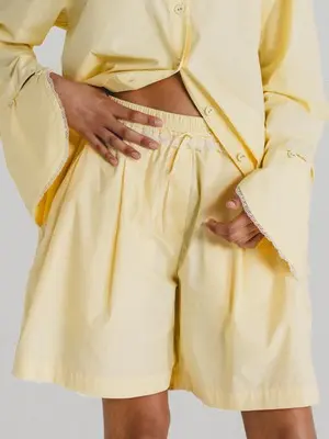 ALAS Poplin Lace Trim Shorts