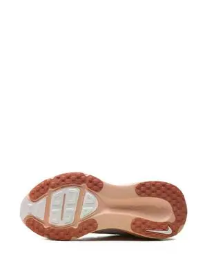 Nike Vomero 18 Sneakers - White