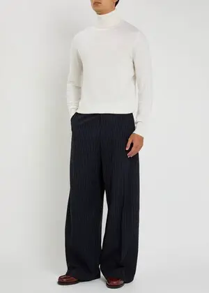 ALLUDE Cashmere Roll-neck Top - Ecru