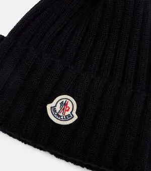 Moncler Logo Ribbed-knit Wool Beanie - Black