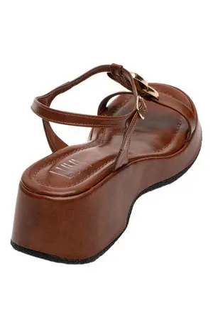 PROLOGUE SHOES Kerry Buckle Platform Sandals - Cognac Faux Leather