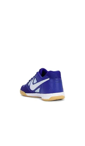 Nike Gato