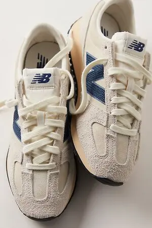 New Balance Heritage Style Sneakers