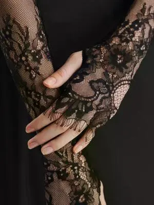2310 STUDIO Floral-lace Gloves