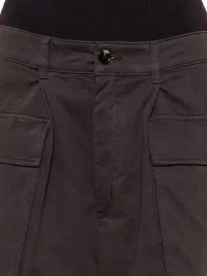 TRUE AVENUE Cargo-pocket Shorts