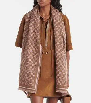 Gucci Gg Wool-blend Jacquard Scarf - Brown