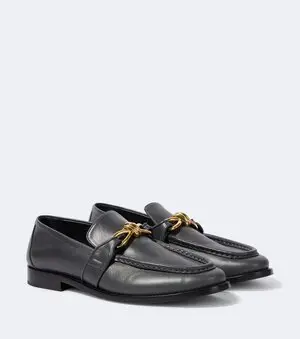Charcoal (black)