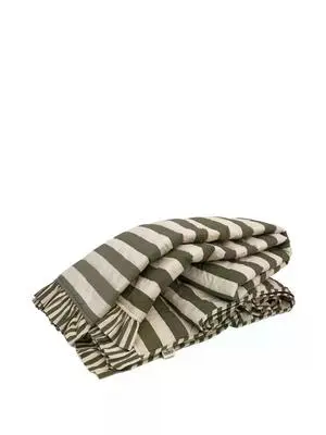 AMUSE LA BOUCHE Striped Ruffled Quilt