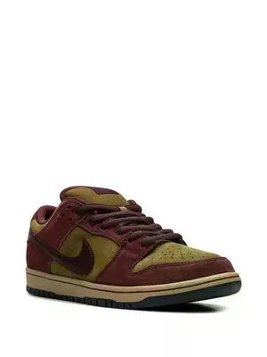 Nike Sb Dunk Low Sneakers - Red