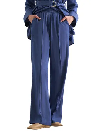 MIZALLE Textured Wide Leg Trousers