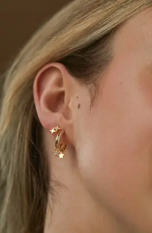 Estée Lauder Star Stud Earrings