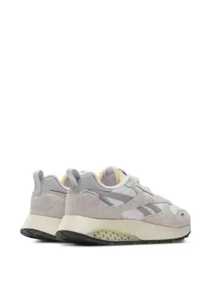 REEBOK Classic Sneakers