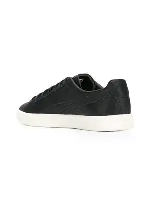 PUMA Clyde Leather Sneakers - Black