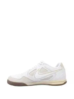 Nike Air Force 1 Sneakers