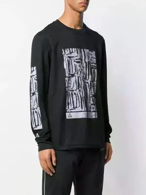 Nike T-shirt