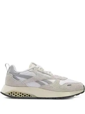 REEBOK Classic Beige Sneakers