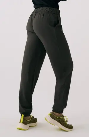 LOLE Olivie Joggers - Olive