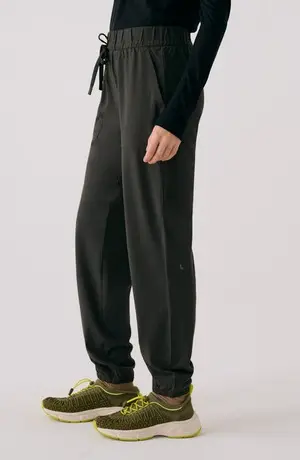 LOLE Olivie Joggers - Olive