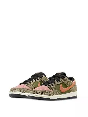 Nike Sb Dunk Low Arts-rec Sneakers