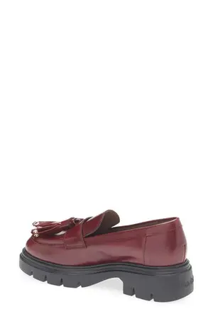 WONDERS Tassel Platform Loafer - Oregon Vino