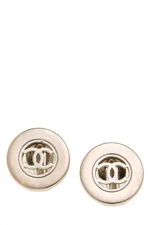 Chanel Cc In Circle Clip On Earrings - Silver
