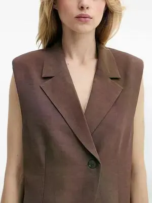 SAMSOE SAMSOE Padded-shoulder Sleeveless Blazer