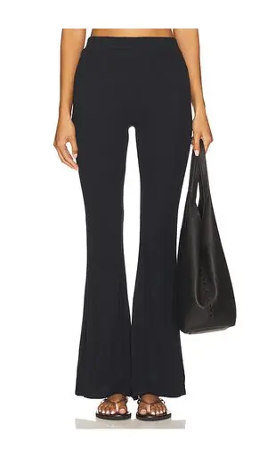 Women's Pull-On Flare Pants