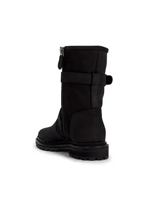 Manolo Blahnik Sulaltrosa 30 Boot - Black