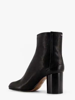 MAISON MARGIELA Tabi Leather Ankle Boots - Black