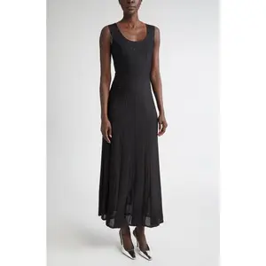 St. John Scoop Neck Evening Dresses
