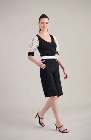 Anne Fontaine Brook T-shirt With Lace Puff Sleeves
