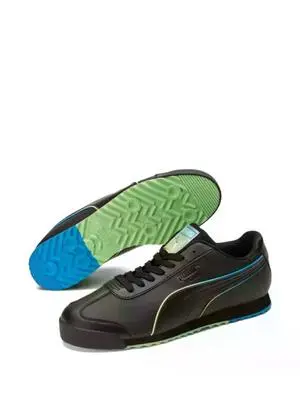 PUMA Roma Sneakers - Black