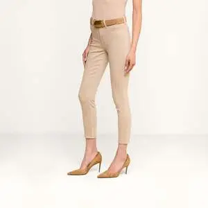 L'AGENCE Margot Cropped Skinny Jean - Biscuit