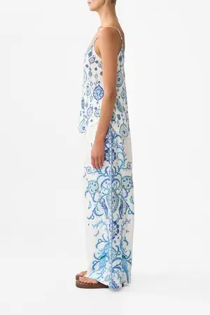 Camilla V-neck Bias Cami - Isnik Lullaby