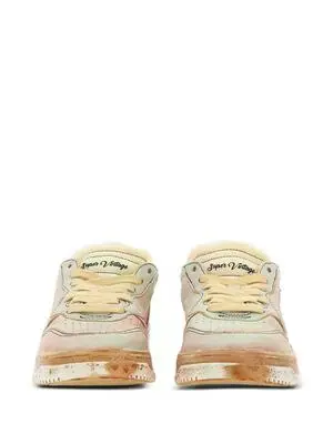 AUTRY Leather Panelled Low Top Sneakers - Neutrals